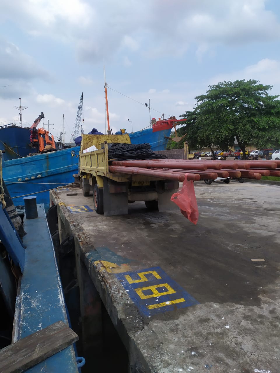 Shipmen Jakarta Tujuan Kab. Natuna , Prov Kep Riau - Yudi Mutiara Express
